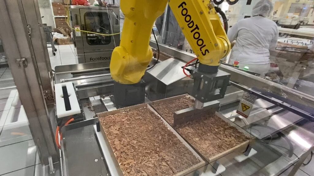 Robotic Cake Cutting Machines - FoodTools Ultrasonic Slicers