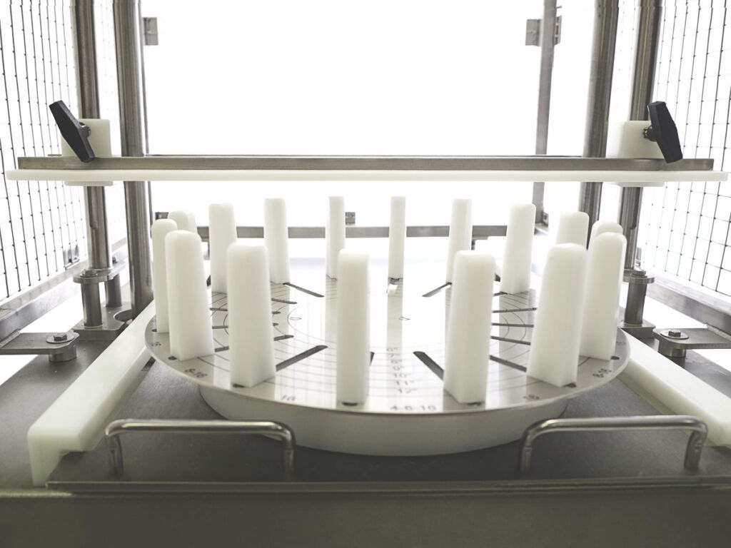 5-AF-CW | Hard Cheese Wheel Portioning | FOODTOOLS