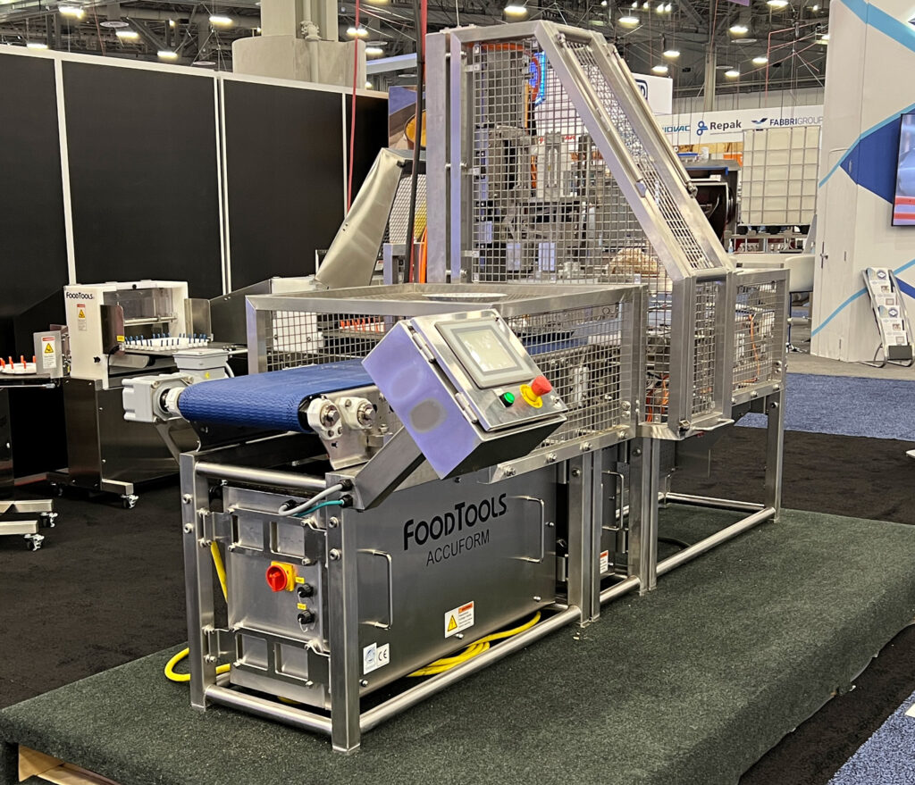 LARGE SCALE CHEESECAKE CRUST FORMING - FoodTools